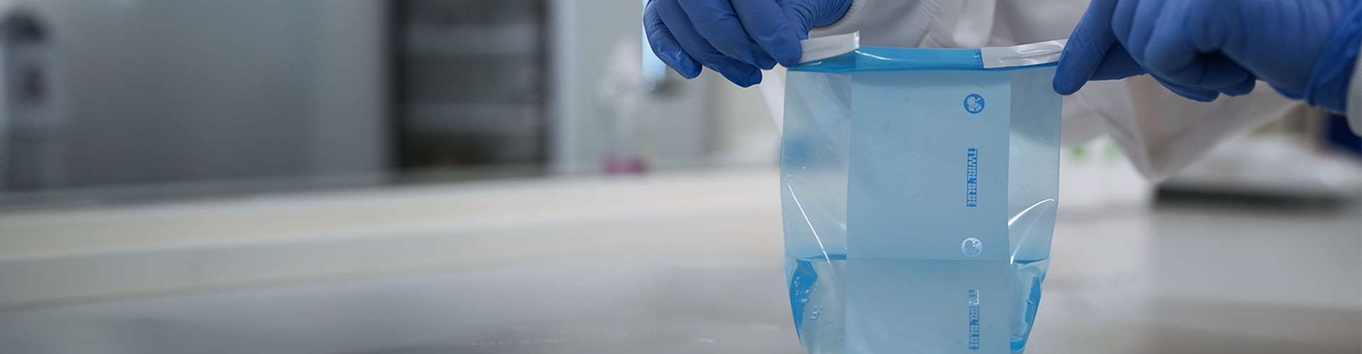 Twirl'Blue - Sterile sampling bags - Products | Labplas